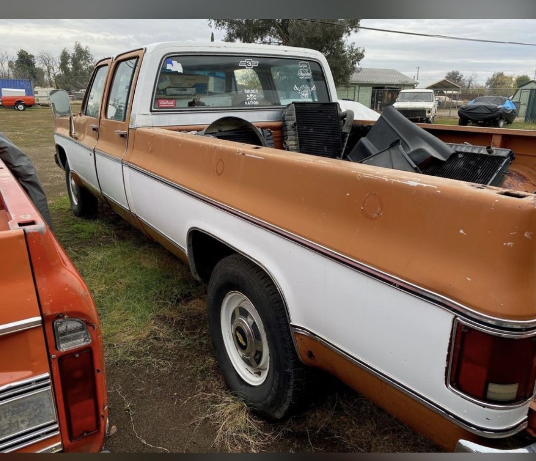 1975 Chevy C20 Crew Cab for Sale in Oak Glen, CA - OfferUp