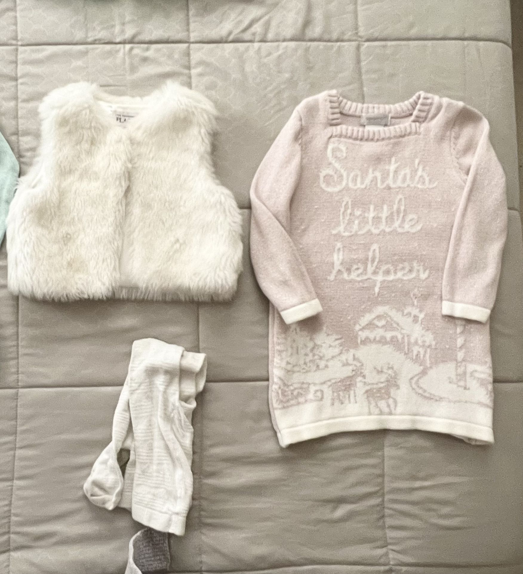 3T Toddler Girl-Winter/Christmas Dress for Sale in Lynnwood, WA - OfferUp