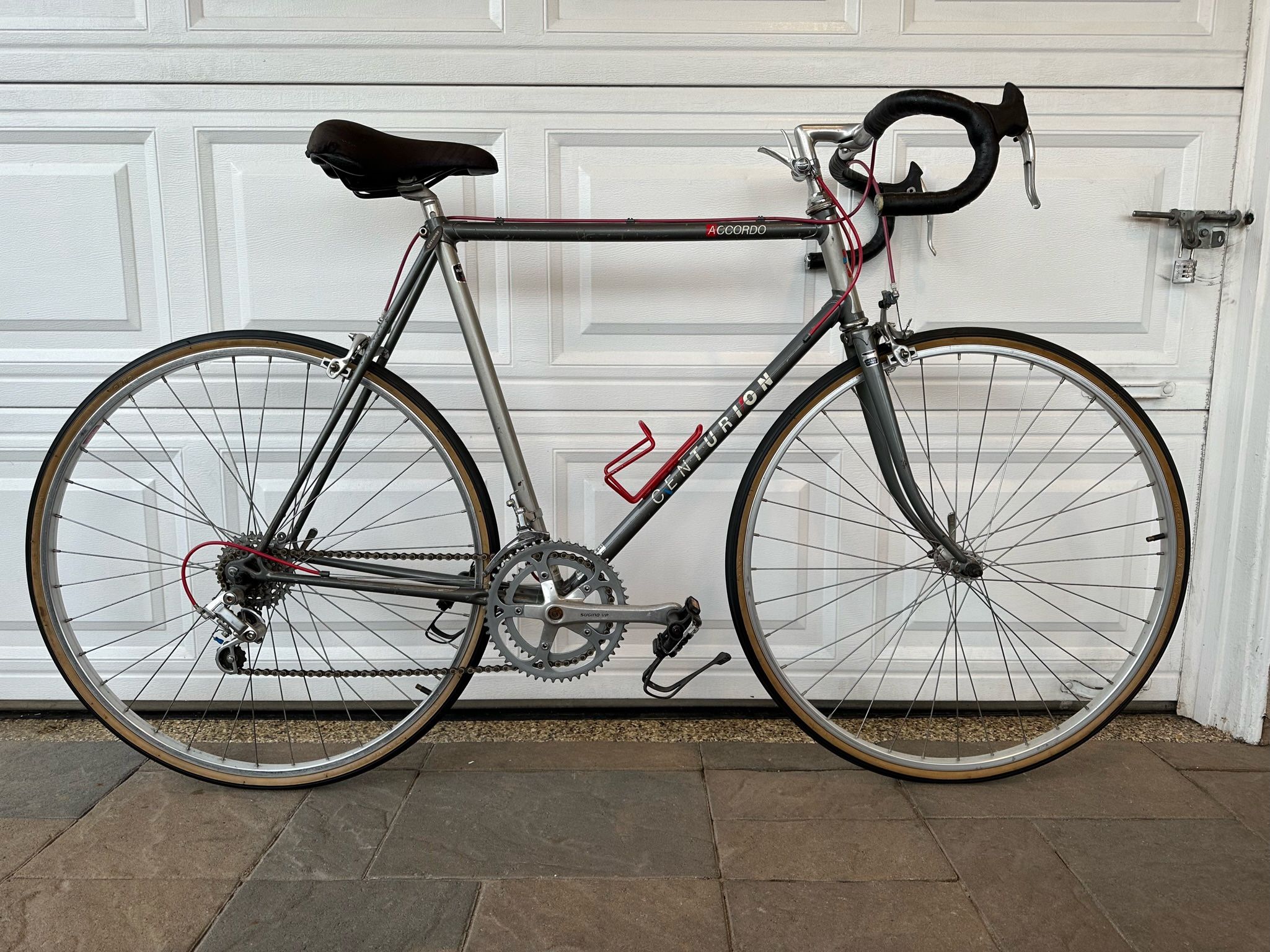 Centurion Accordo Road Racing Touring Bike Sugino + Shimano 600 Super Lightweight New Tires ...