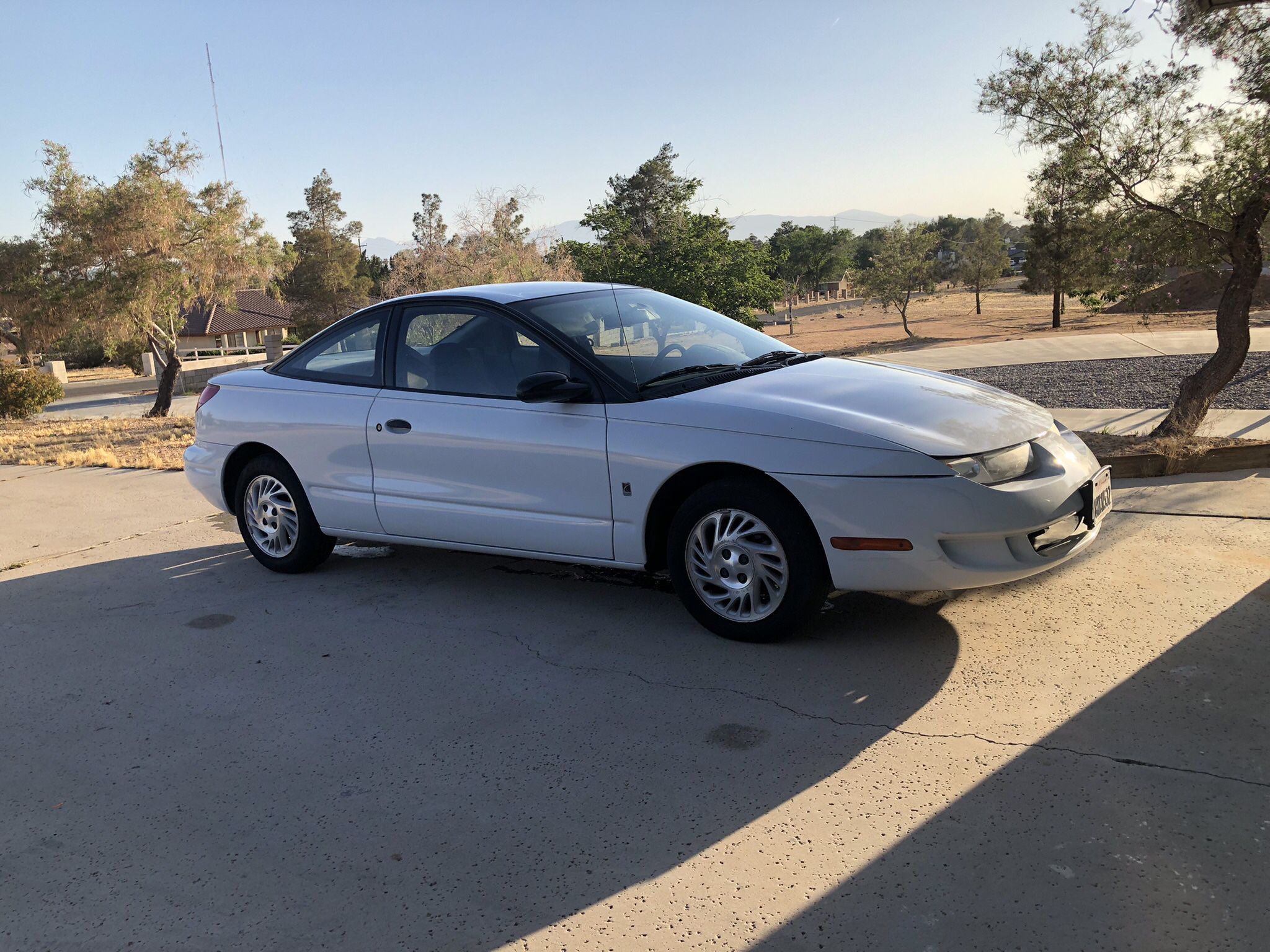 1999 Saturn SC1 for Sale in Apple Valley, CA - OfferUp