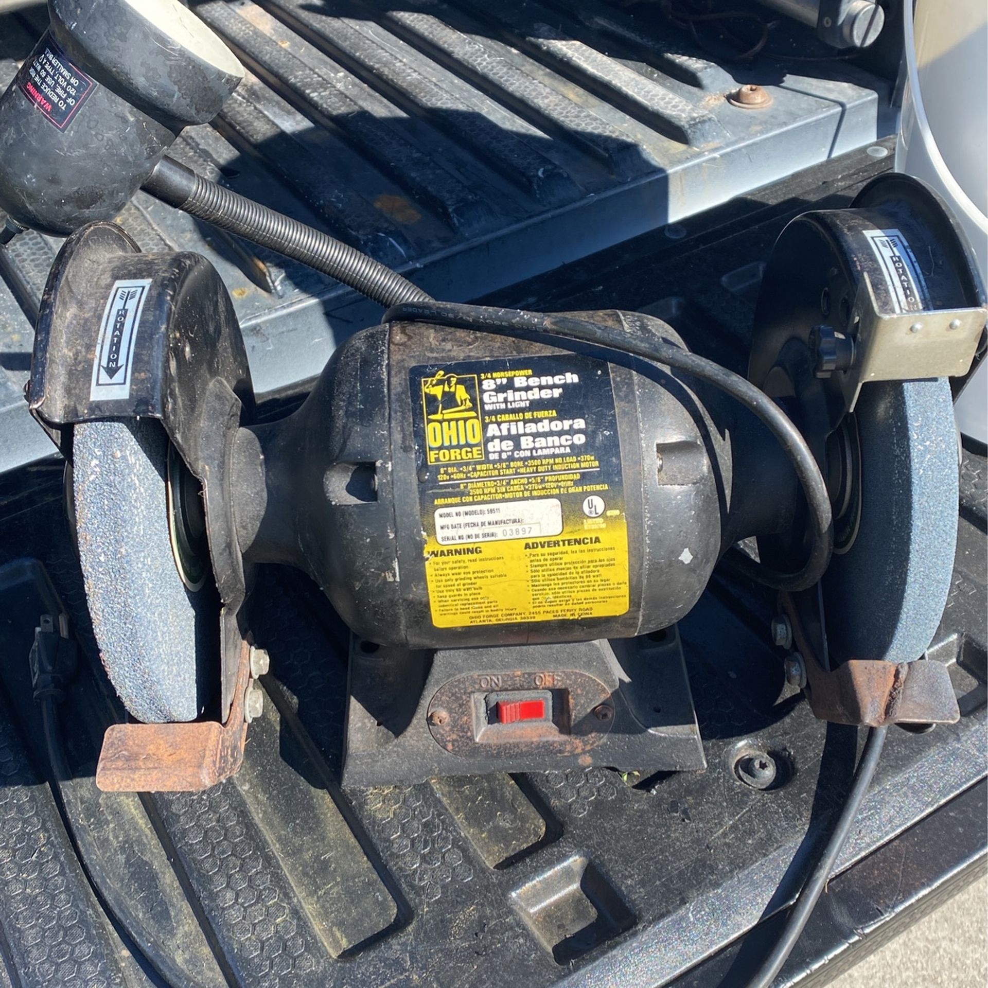 8 inch bench grinder $30 3/4hp for Sale in Palm City, FL - OfferUp