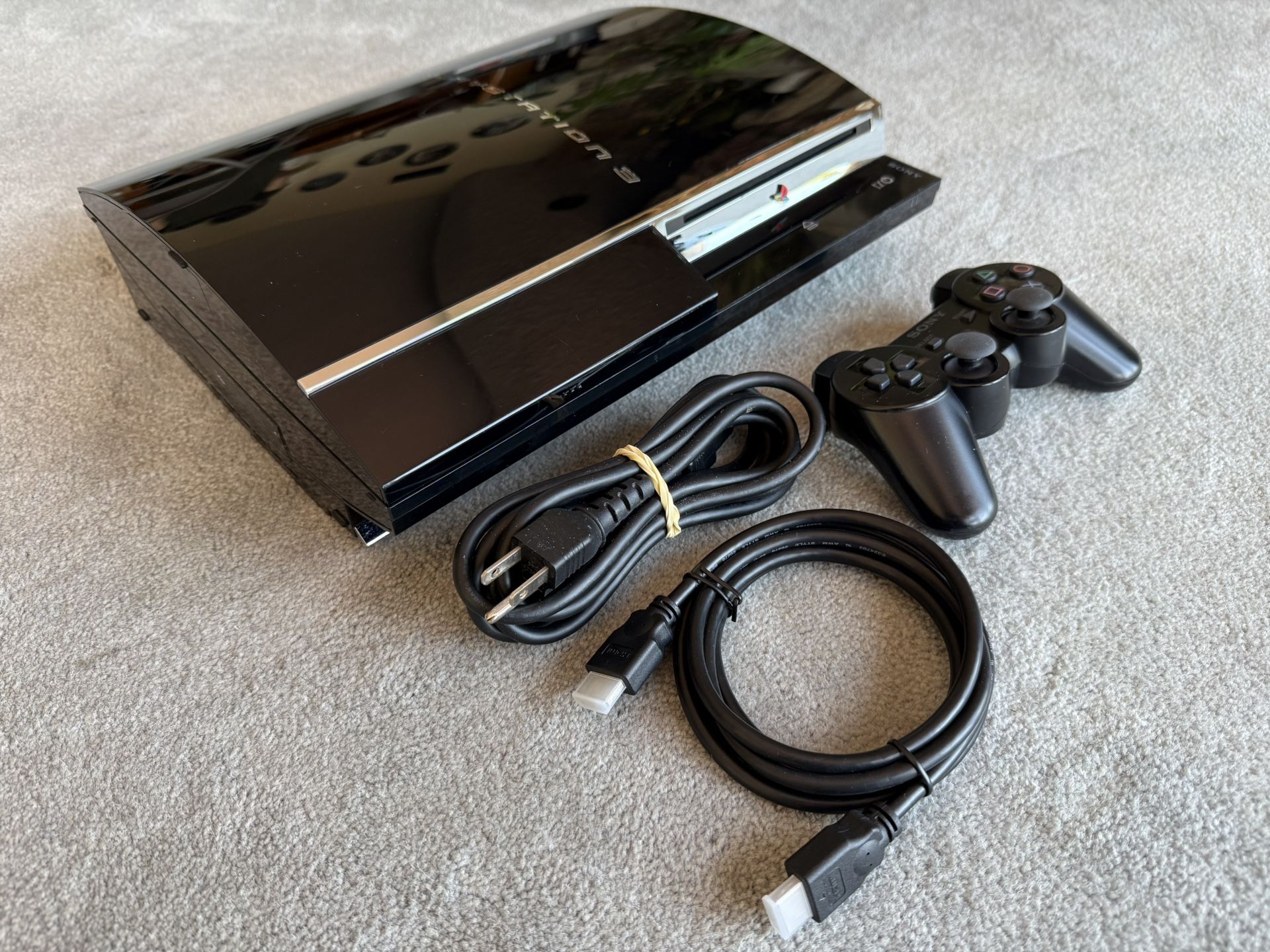 ***NO TRADES!!!*** 60 GB PlayStation 3 model CECHA01 ***plays PS2 disks ...