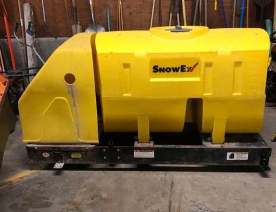 SnowEx VSS-3000 AccuSpray Liquid De-Icer System 300 Gallon for Sale in ...