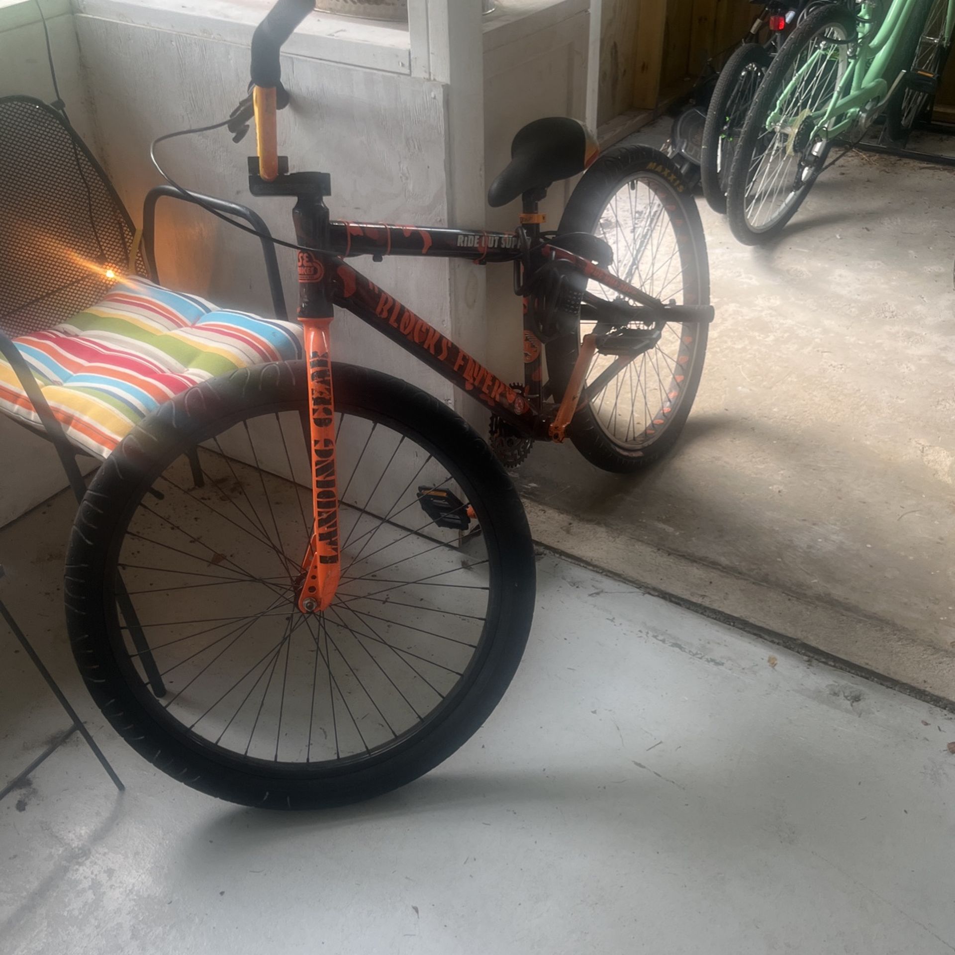 Blocks Flyer 27.5” for Sale in Stuart, FL - OfferUp