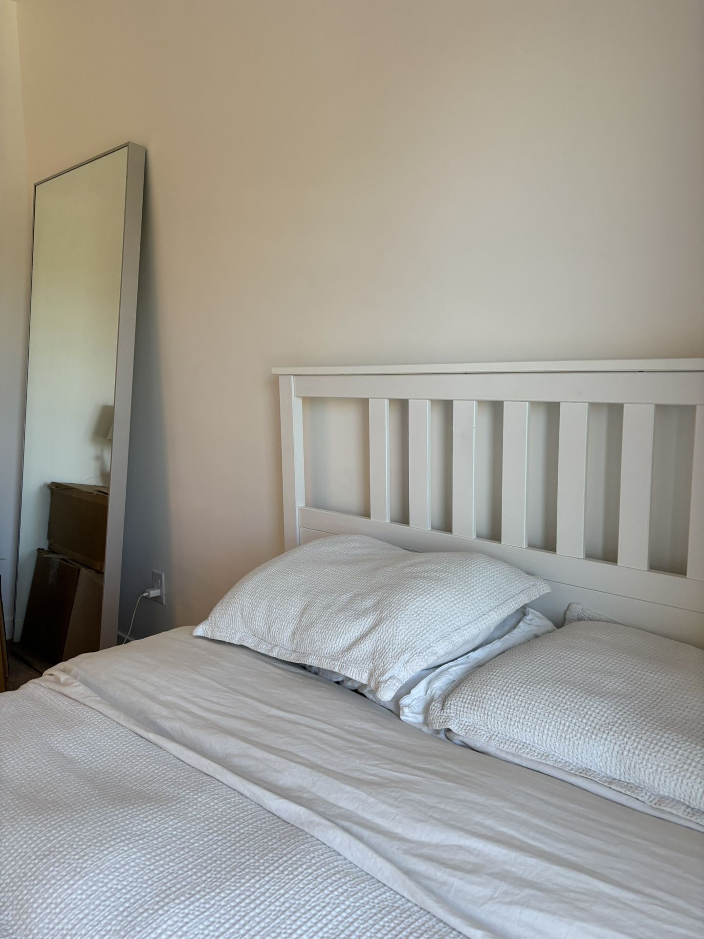 Queen White Bed Frame for Sale in Tempe, AZ - OfferUp