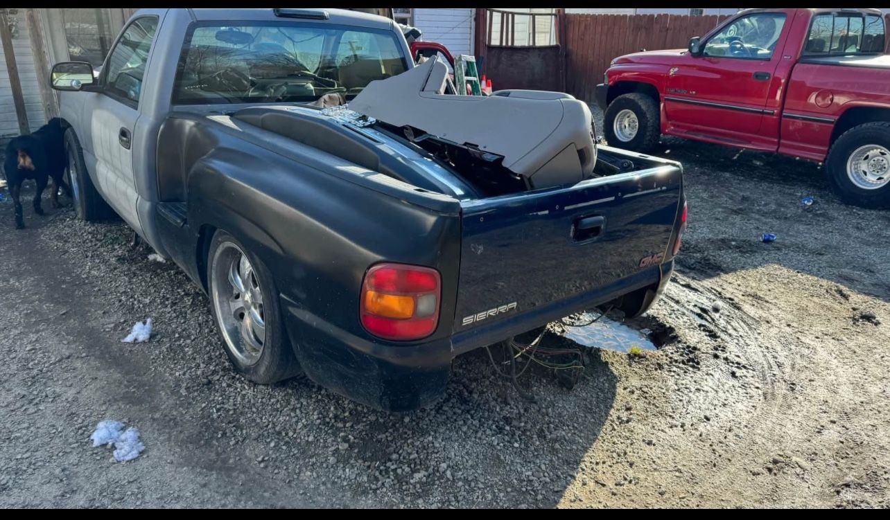 Silverado stepside bed for Sale in South Gate, CA - OfferUp