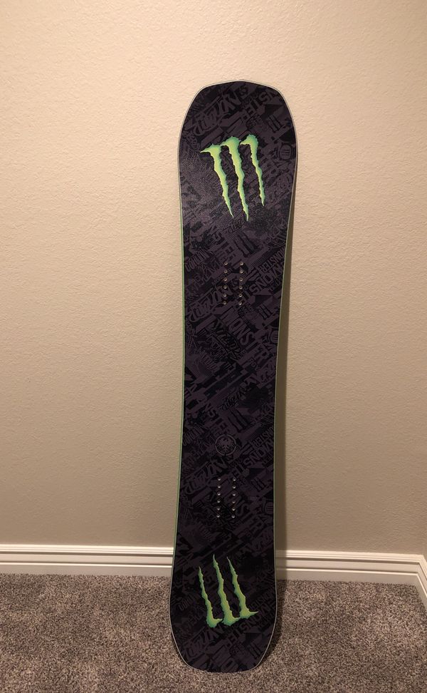 Monster energy Never summer 154 cm hybrid rocker snowboard for Sale in ...