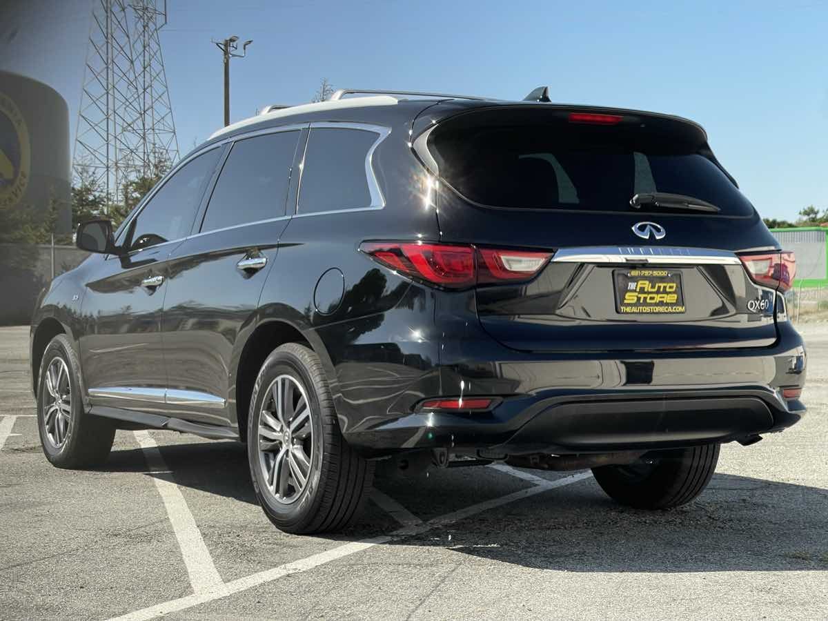 2016 INFINITI QX60 for Sale in Salinas, CA - OfferUp