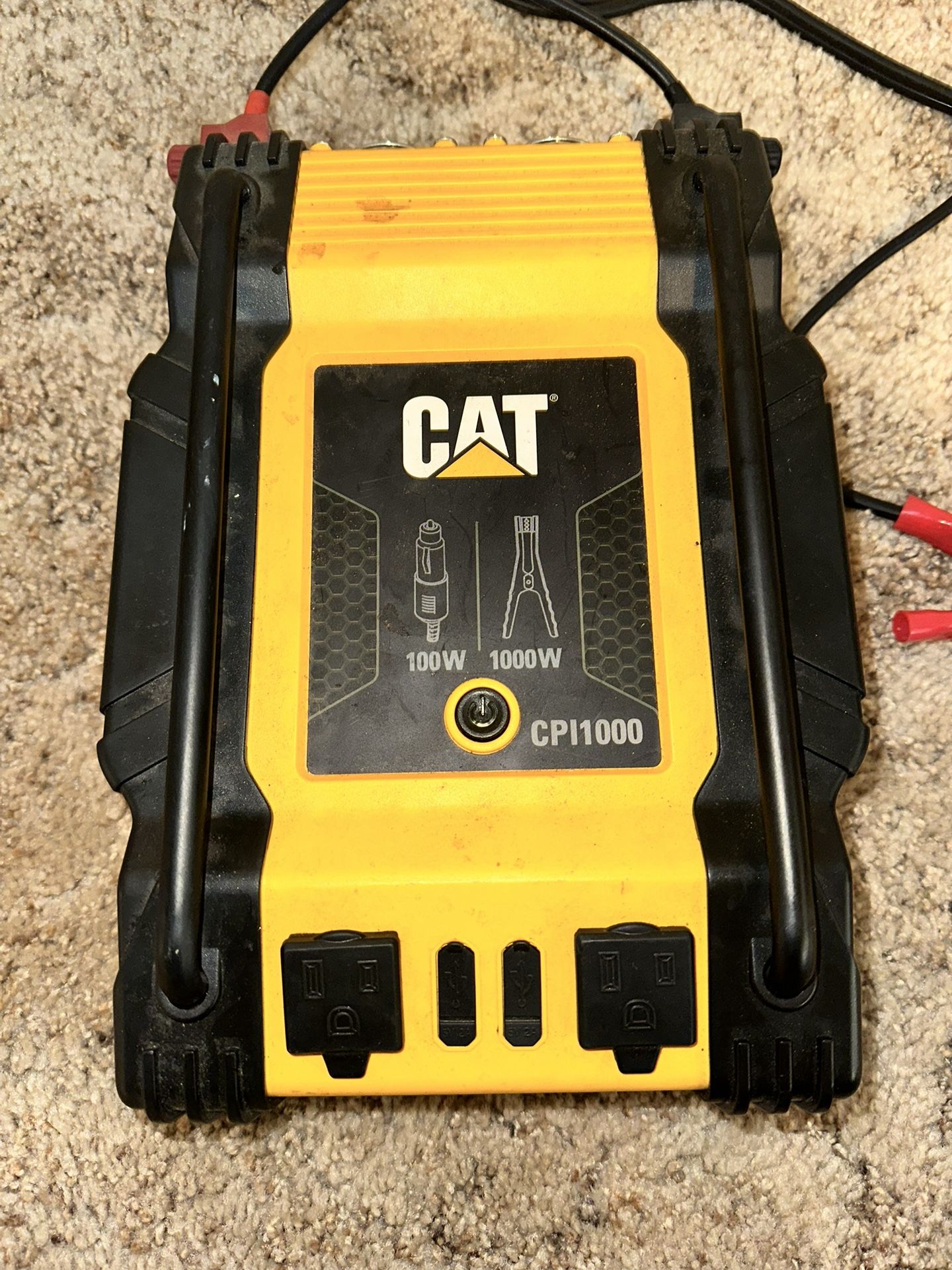 CAT CPI1000 1,000-Watt Power Inverter for Sale in Chicago, IL - OfferUp