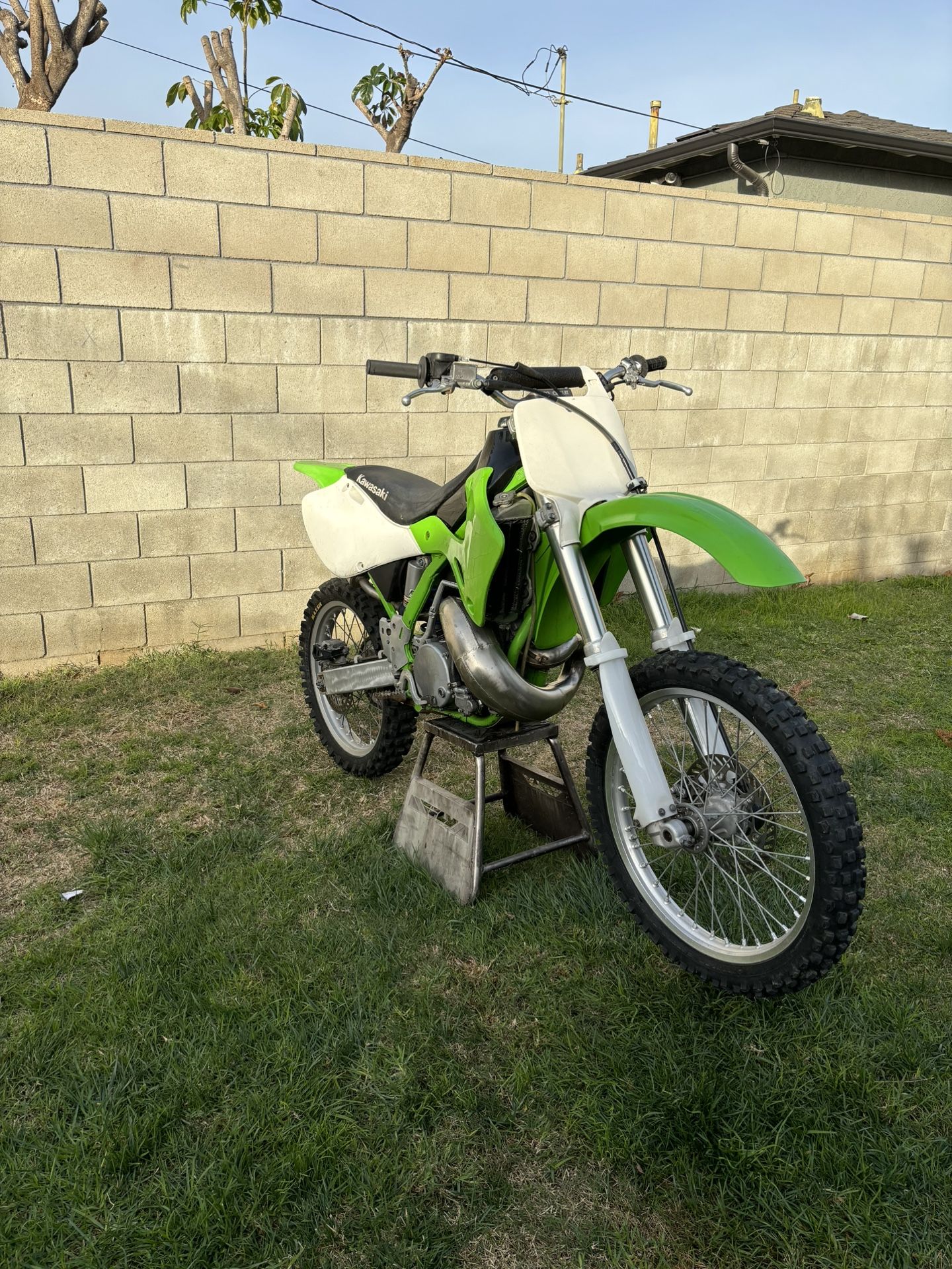 1999 Kawasaki KX250 for Sale in Long Beach, CA - OfferUp