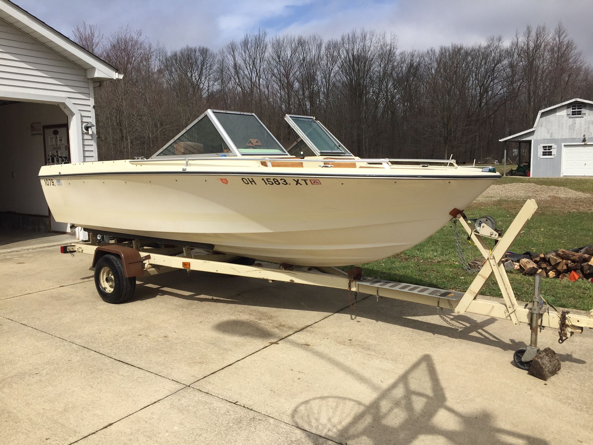 1982 Rinker 17’ & Evinrude 88 SPL for Sale in Moreland Hills, OH - OfferUp