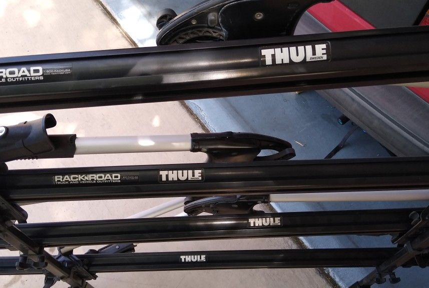 Thule Bike Rack 4 Trays W/Key Read Description for Sale in North Las ...