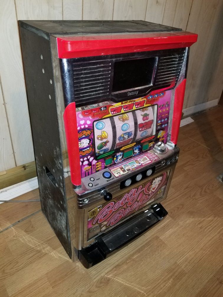 Betty Boop push button token slot machine with tv monitor for Sale in ...