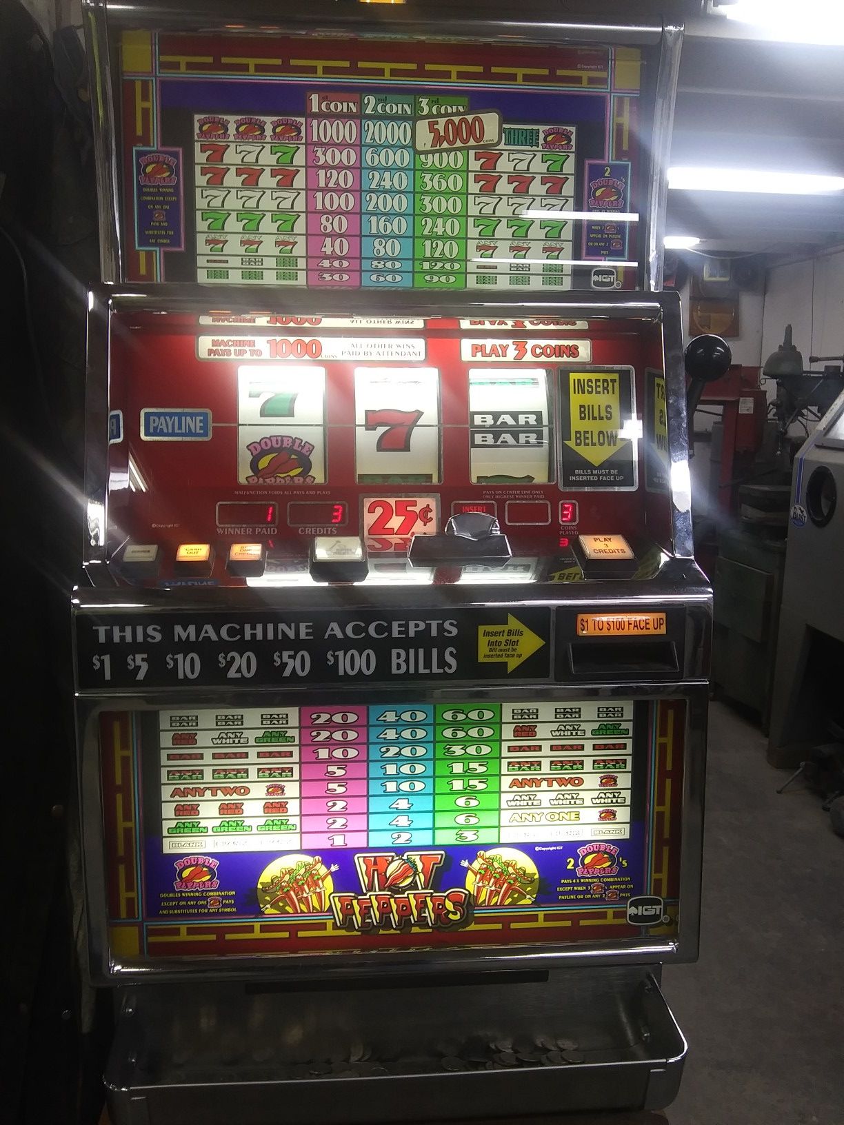 Igt slot machine for Sale in Carol Stream, IL - OfferUp