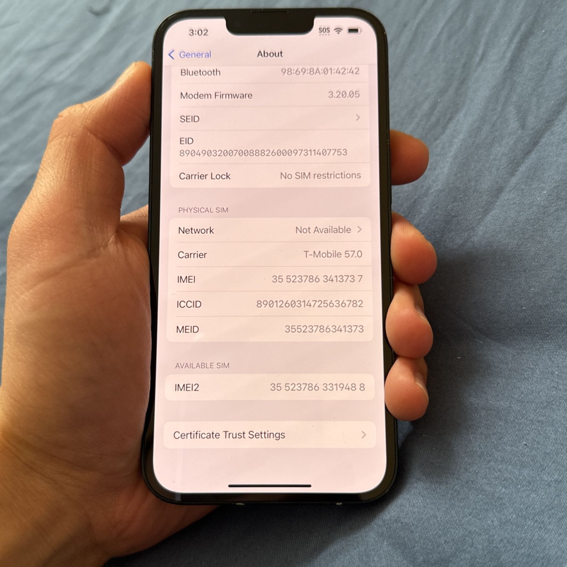 Unlocked iPhone 13 Black Pickup Only! $300 Cash Priced To Sell! for ...
