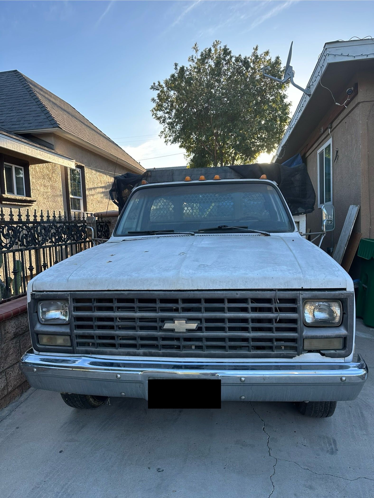 1989 Chevrolet C3500 for Sale in Corona, CA - OfferUp