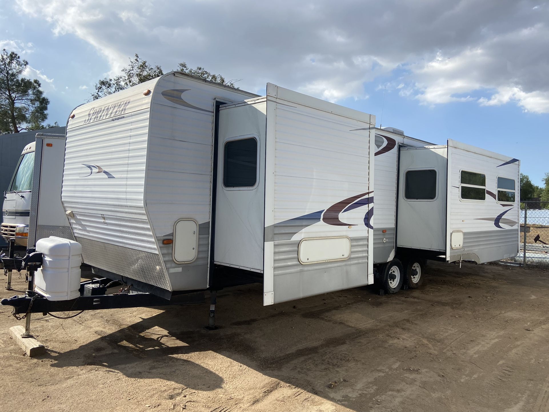 2004 Keystone Sprinter for Sale in Hemet, CA - OfferUp