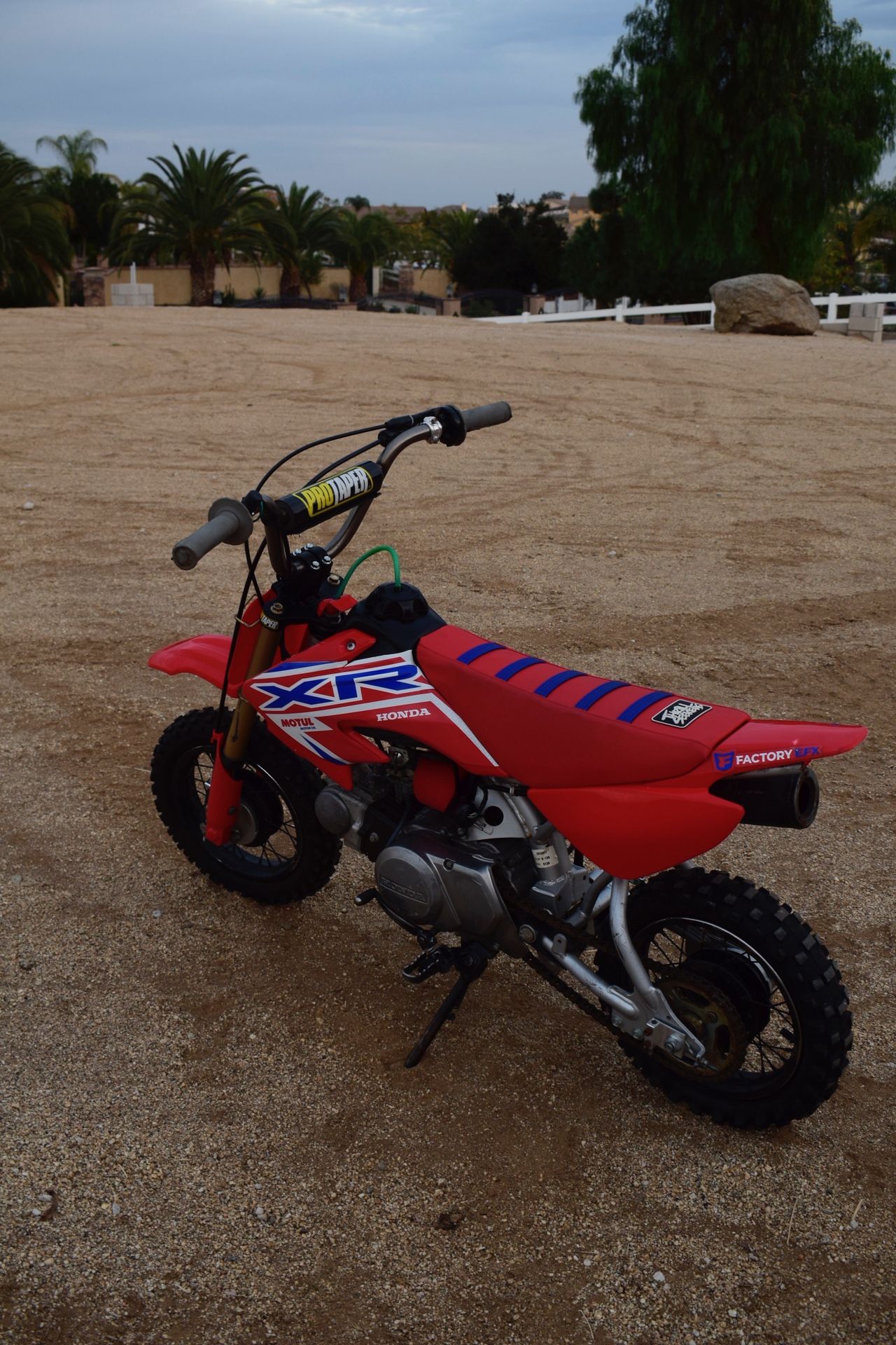 Crf50 Crf 50 Xr 50 Honda for Sale in Riverside, CA - OfferUp