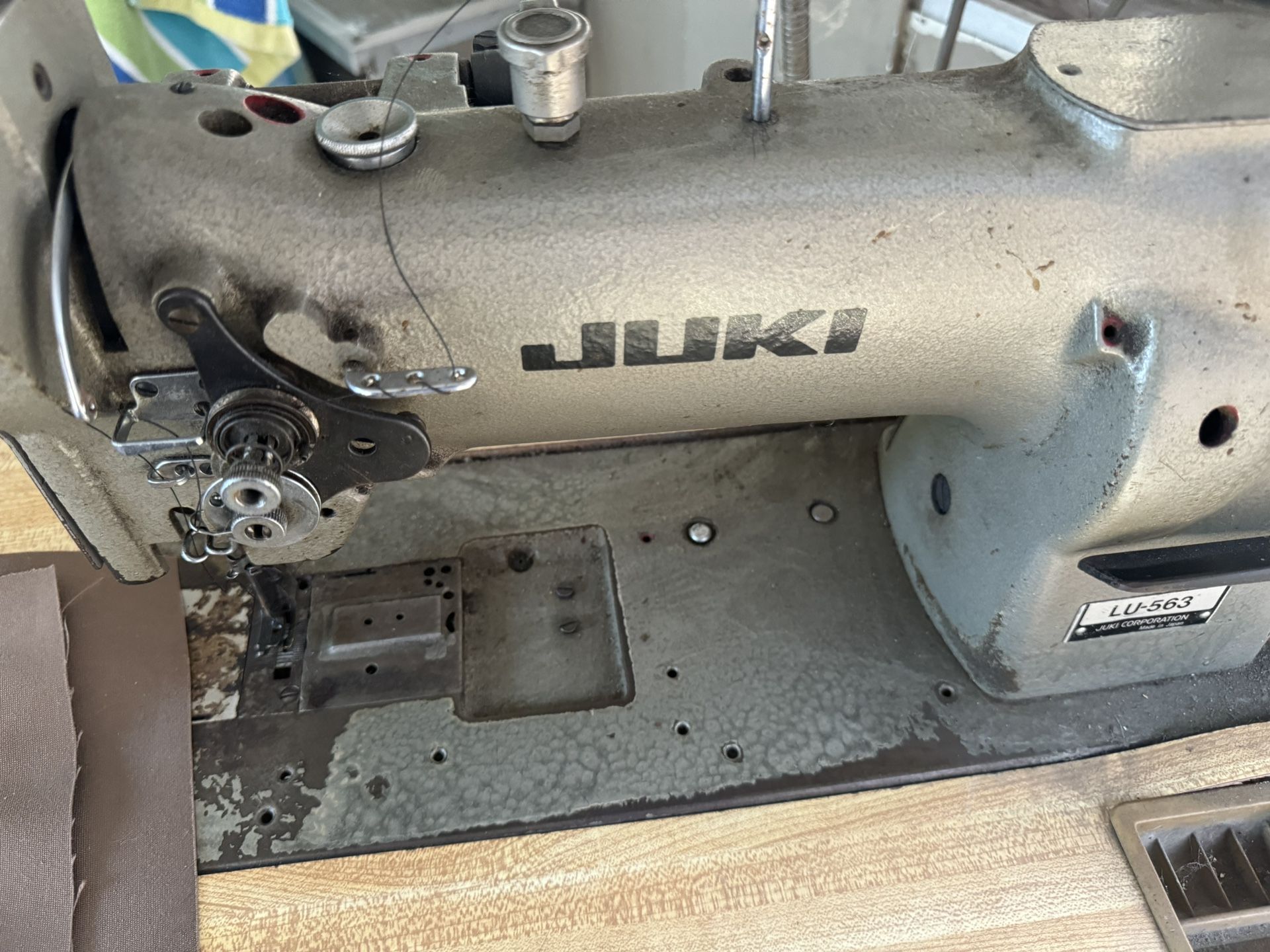 Juki LU-563 Sowing Machine for Sale in Montclair, CA - OfferUp