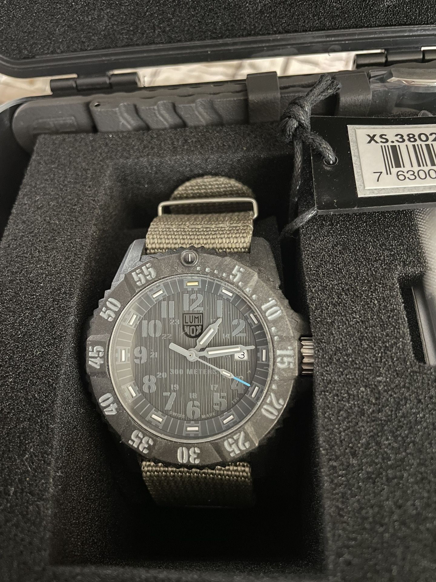 Men’s Luminox Watch Master Carbon Seal 3800 Series for Sale in ...