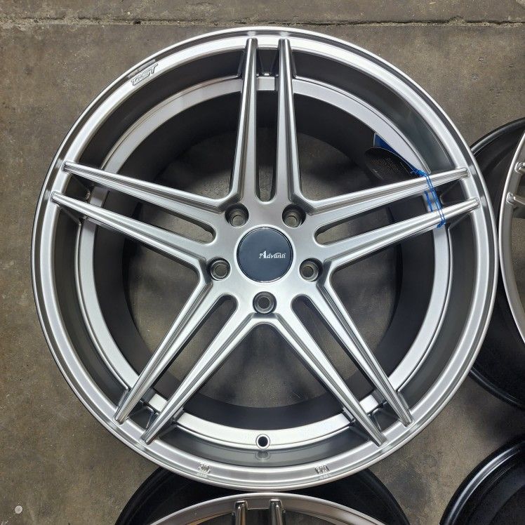 N204 Advanti Racing Rein Hyper Silver Wheels 19 inch Wheels for Sale in ...