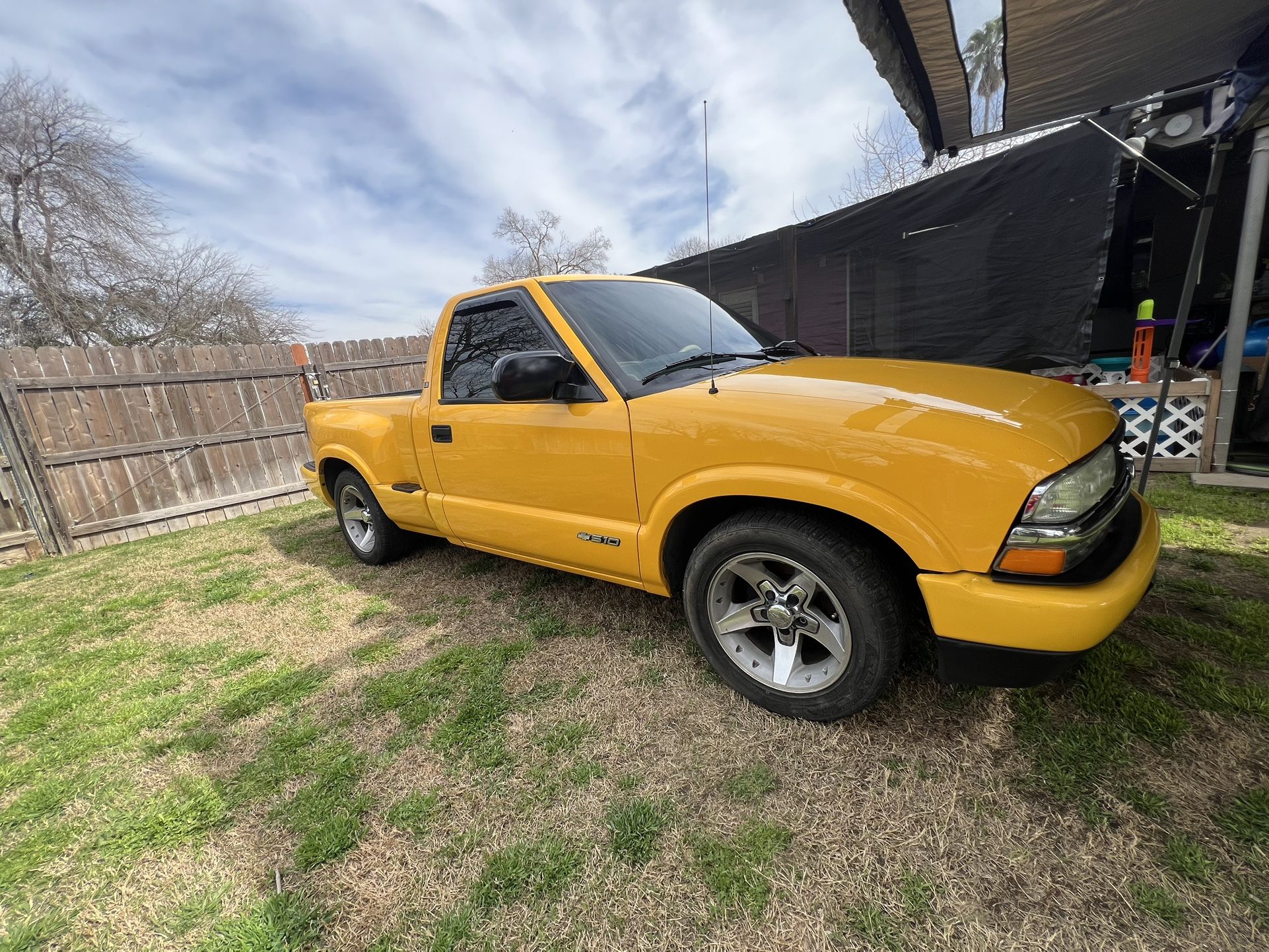 02 S10 Step side Smogged And Tagged. for Sale in Fresno, CA - OfferUp