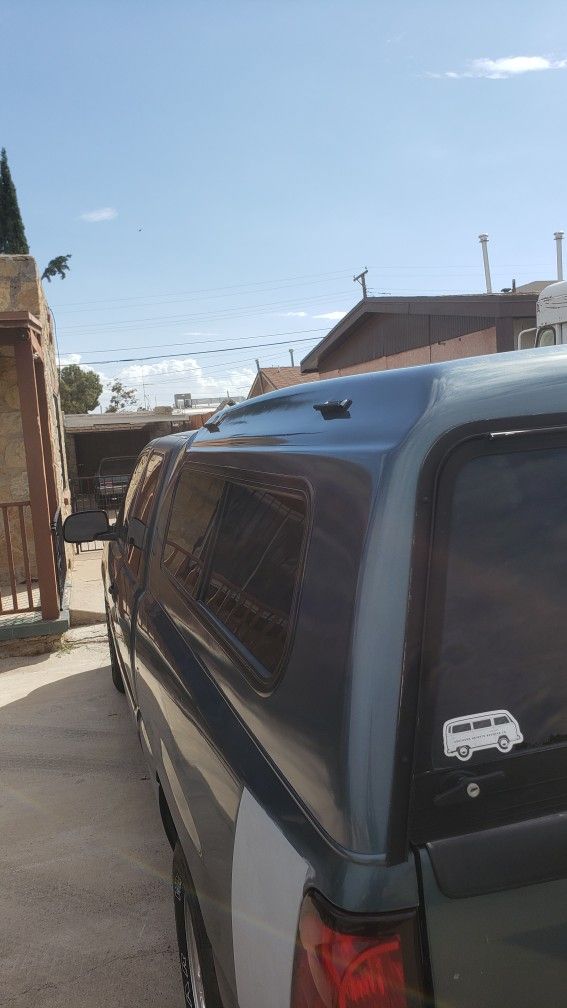 99-2006 Silverado Camper Shell for Sale in El Paso, TX - OfferUp