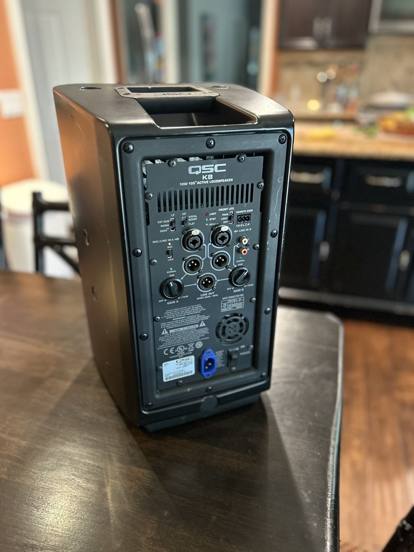 QSC K8 for Sale in Fullerton, CA - OfferUp