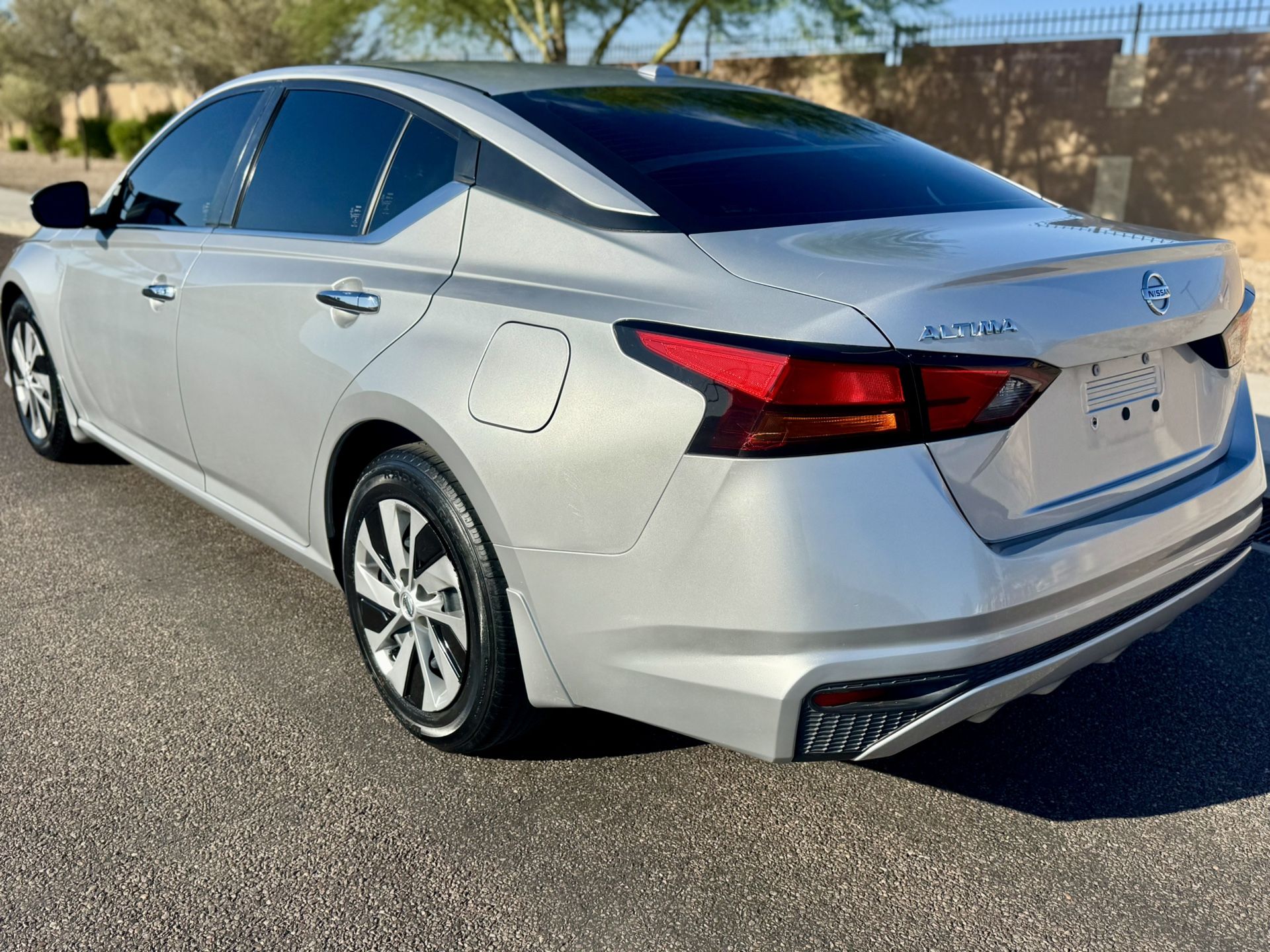 2019 Nissan Altima for Sale in Phoenix, AZ - OfferUp