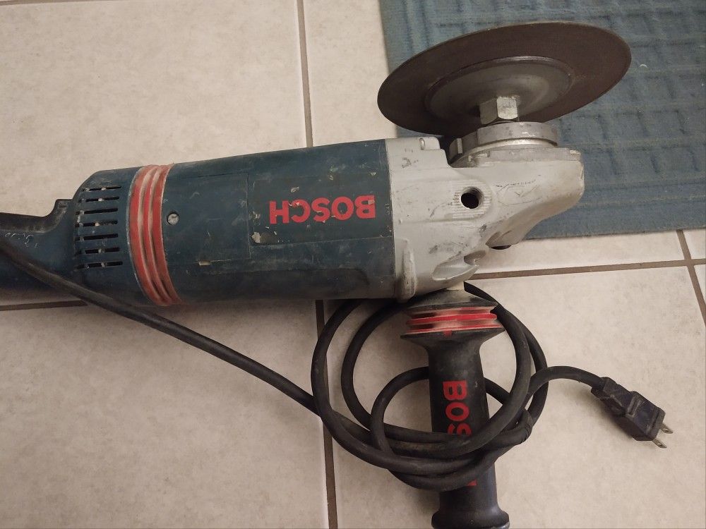 Bosch 7″ Large Angle Grinder for Sale in Pittsburgh, PA - OfferUp