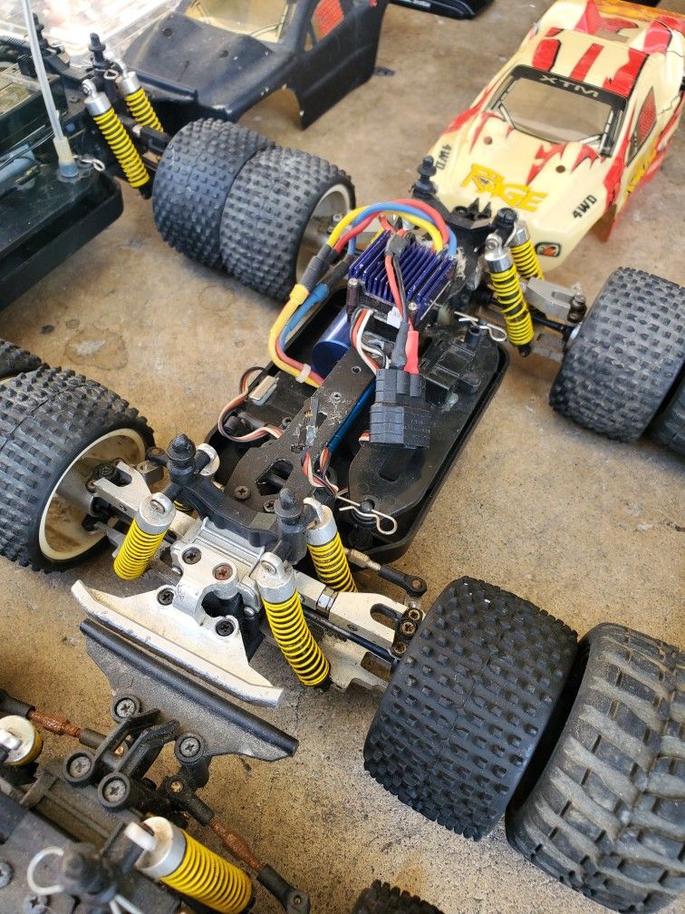 XTM Rage 1/16 4wd Brushless Bundle RC Cars for Sale in Huntington Beach ...