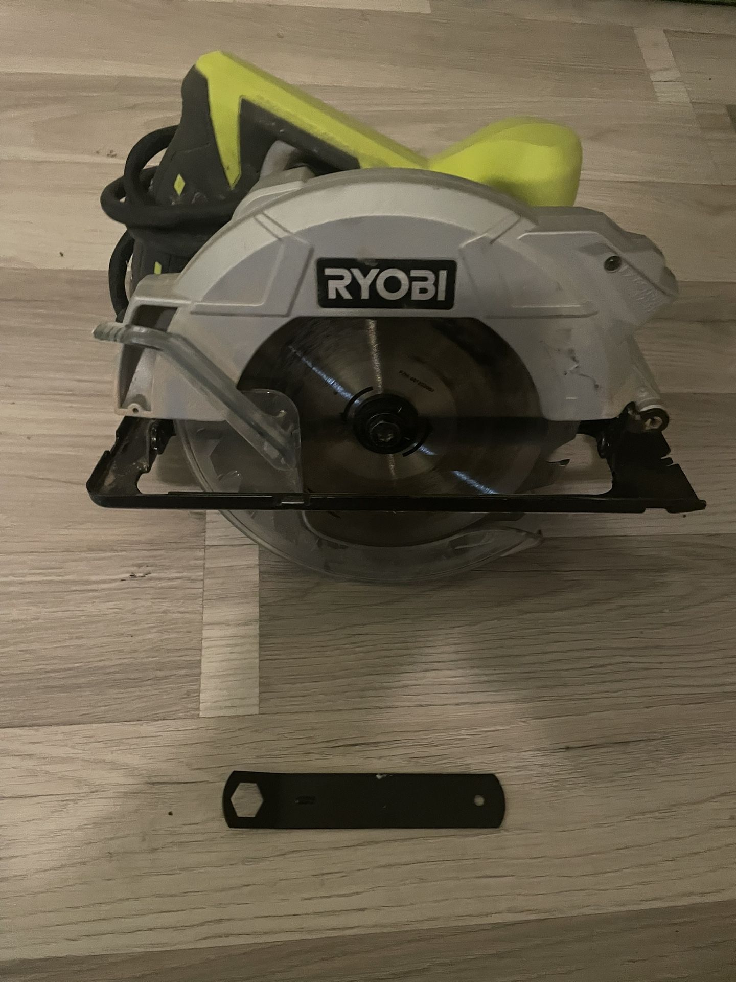 RYOBI 14 Amp 7 1 4 in. Circular Saw with Laser Tools Machinery