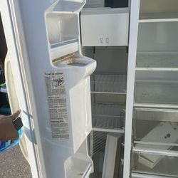 Refrigerator for Sale in Rancho Cucamonga, CA - OfferUp