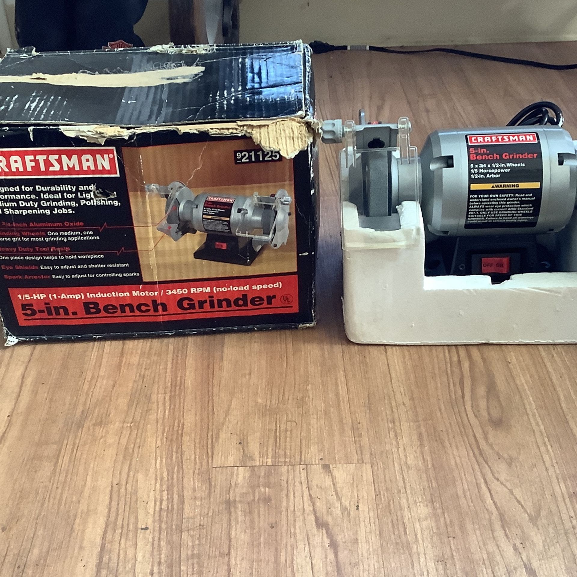 Sears Craftsman Bench Grinder 5 Inch NEW for Sale in Evanston, IL - OfferUp