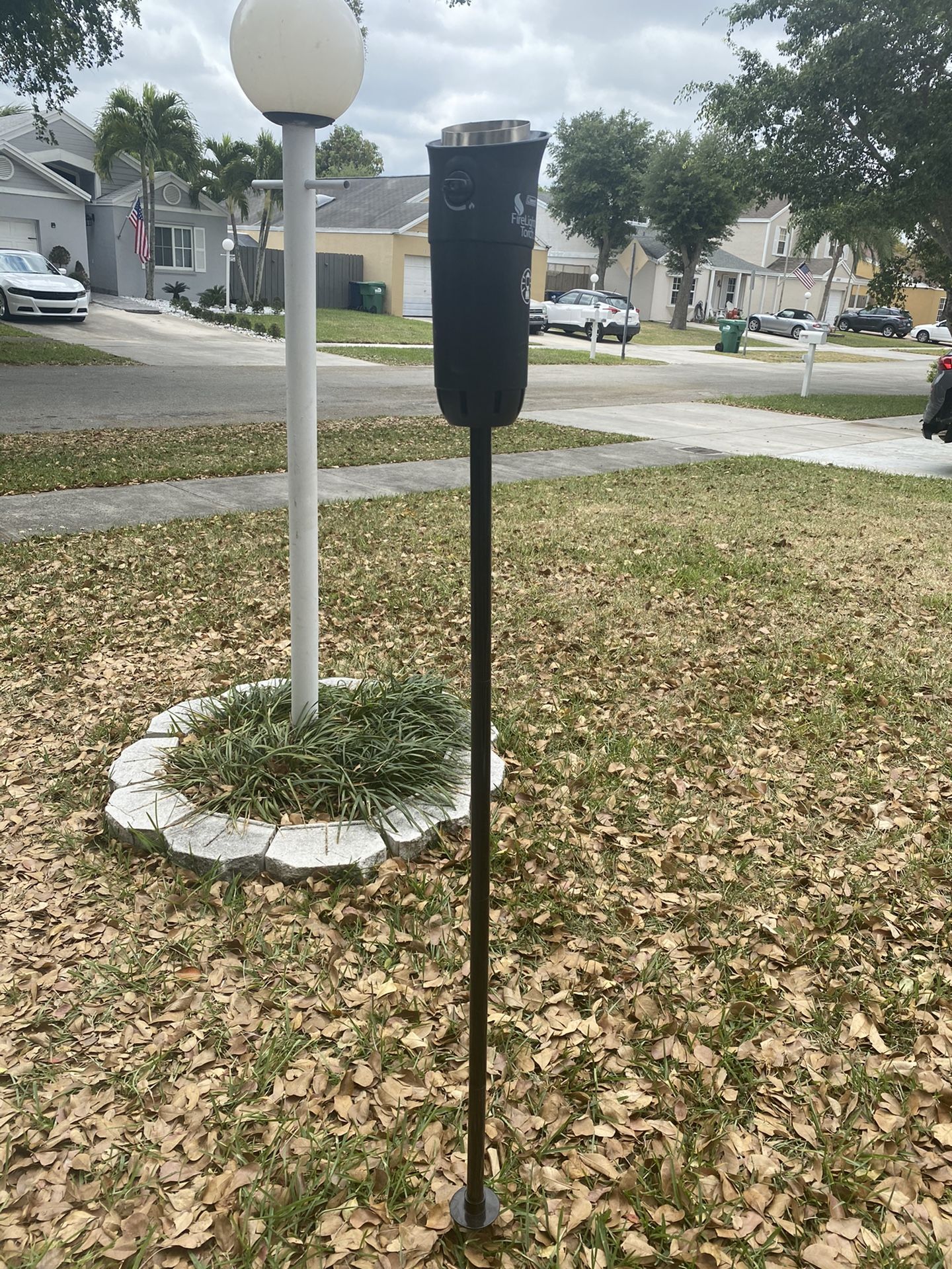 Coleman Propane Fire Light Torch Lawn Garden
