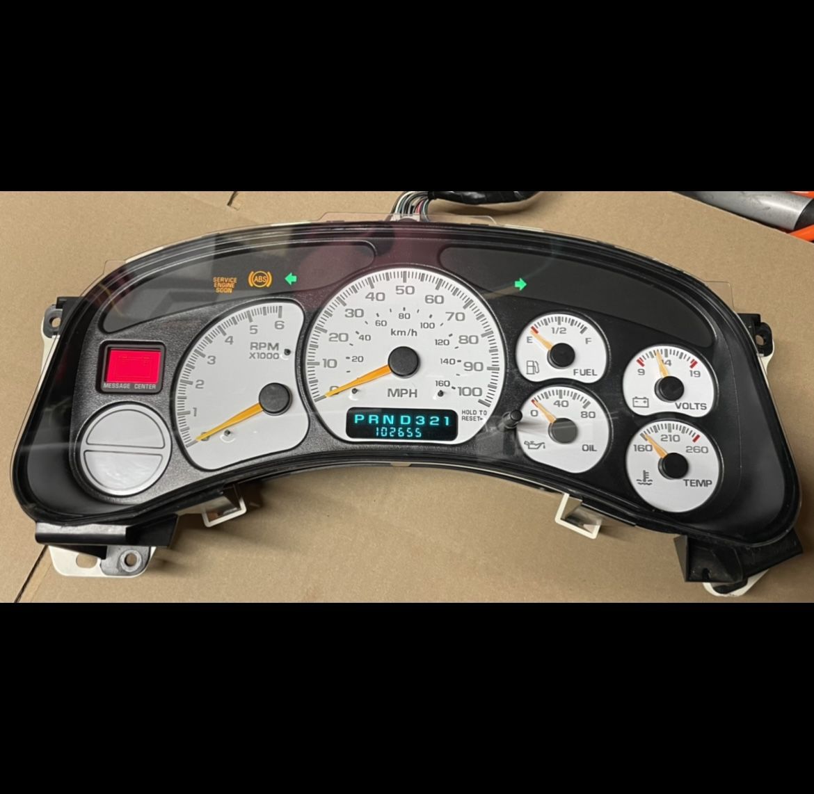 Chevy GMC Cluster for Sale in South Rockwood, MI - OfferUp