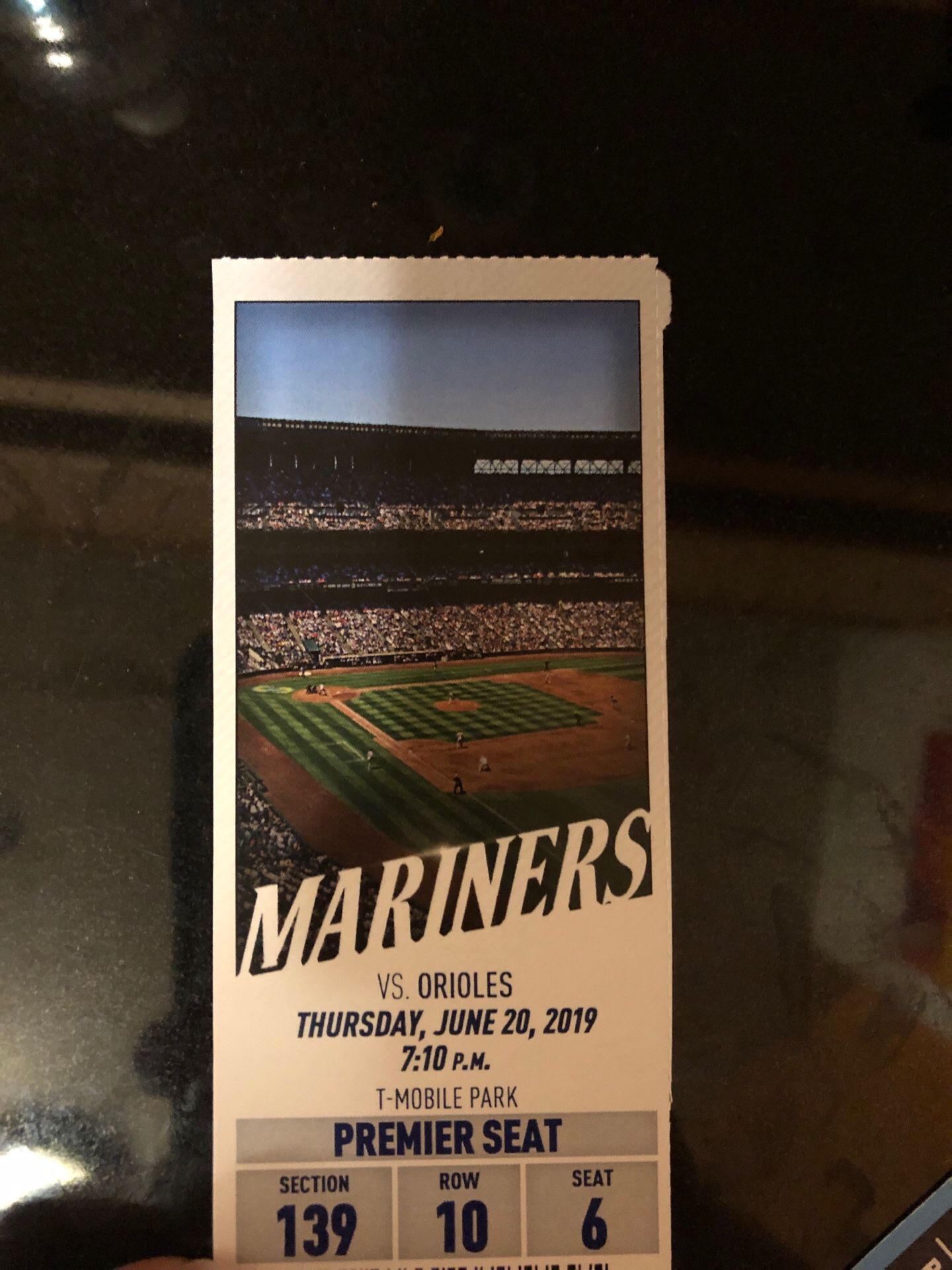 Mariners tickets for Sale in Kenmore, WA - OfferUp