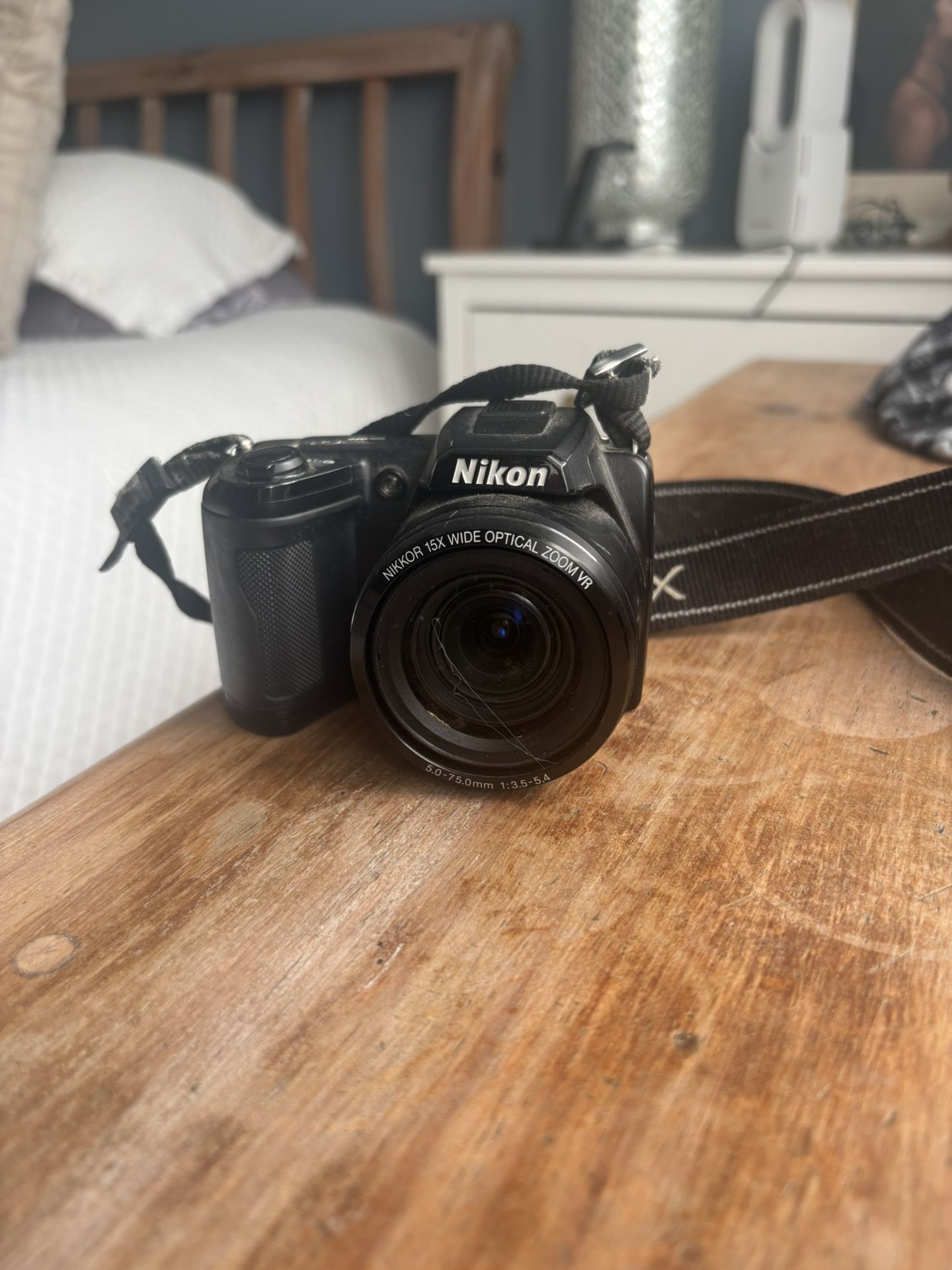 Nixon Camera for Sale in Norwalk, CA - OfferUp