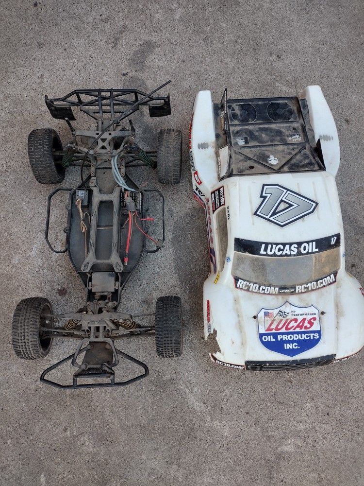 Rcsc 10 Team Associated Pics Or Parts No Controller No Charger No ...