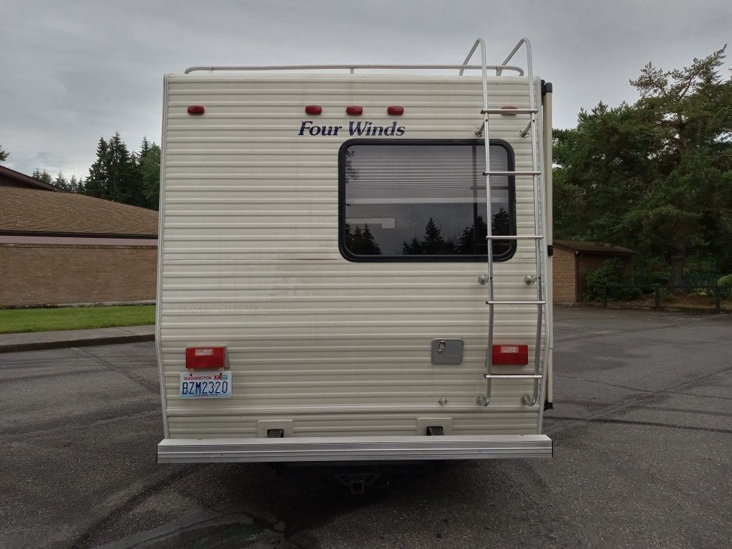 Chevrolet RV Motorhome C30 Low Miles for Sale in Tacoma, WA - OfferUp