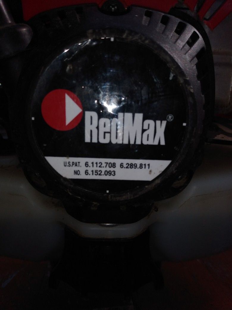 Reduced Redmax Weed Eater for Sale in Concord, NC - OfferUp