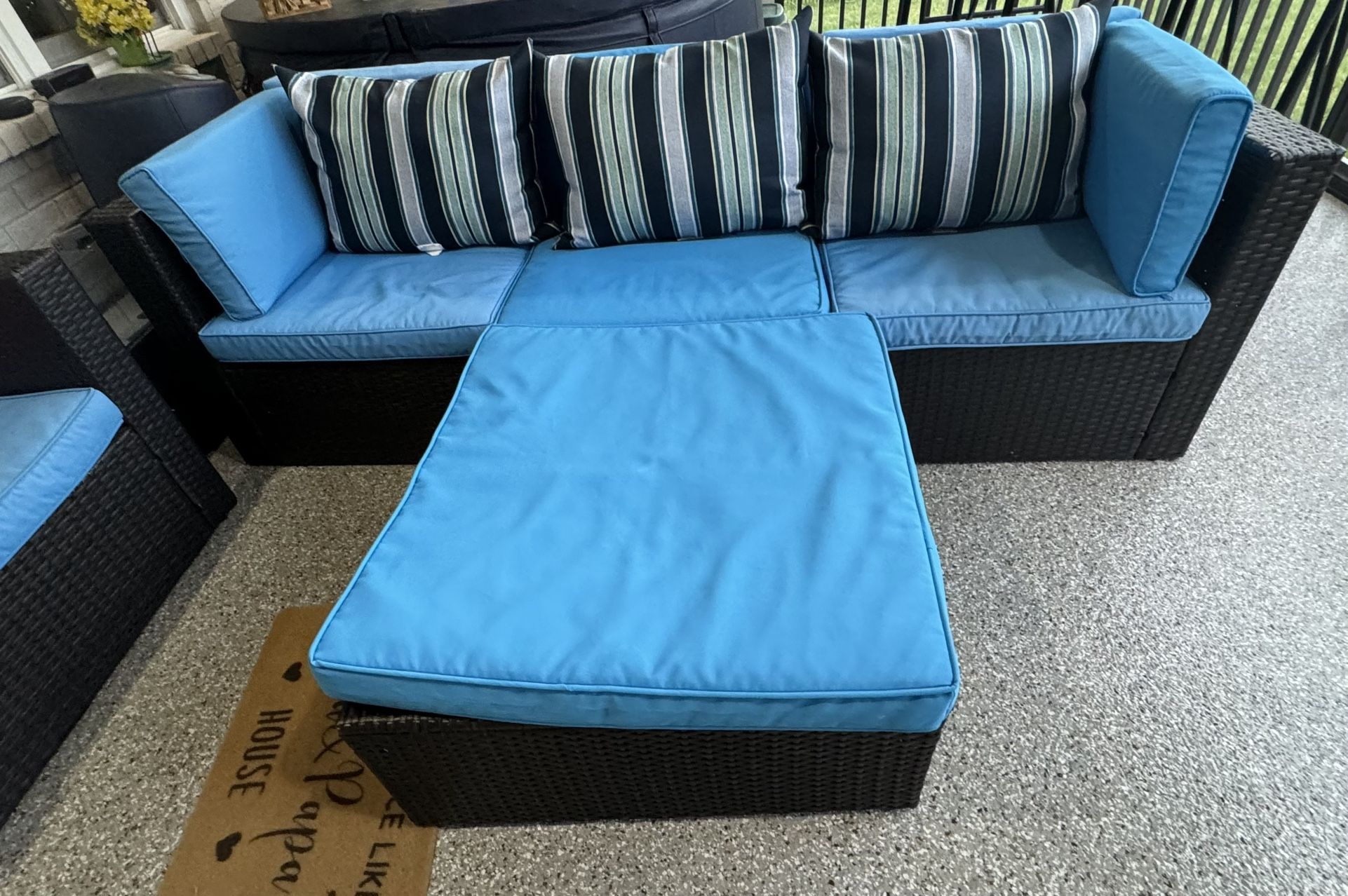 Patio Furniture Set (6 pieces)with Blue Cushions&Glass Top Table-5 ...