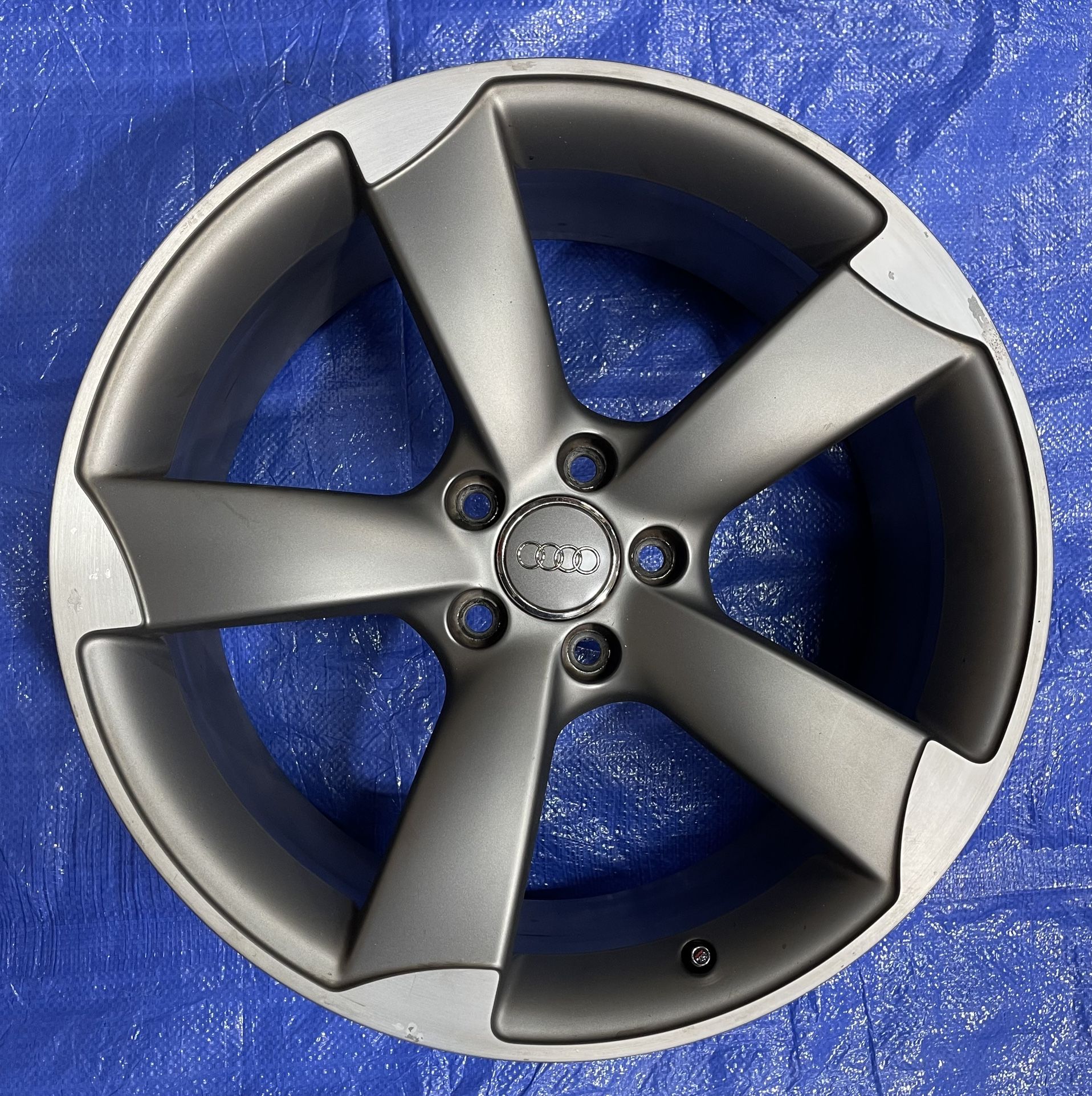 Audi OEM 19” Rotor Style Rims for Sale in Everett, WA - OfferUp
