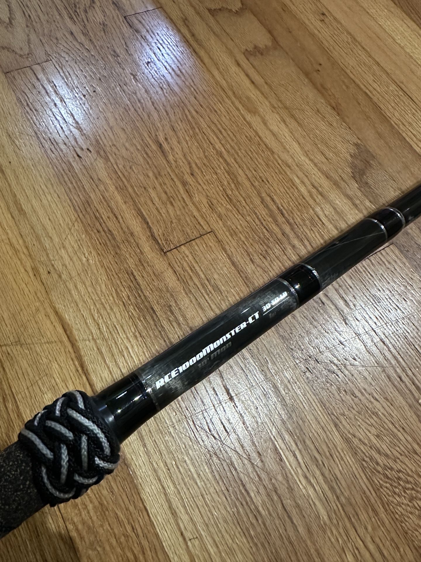 United Composite Monster Rod for Sale in Torrance, CA - OfferUp
