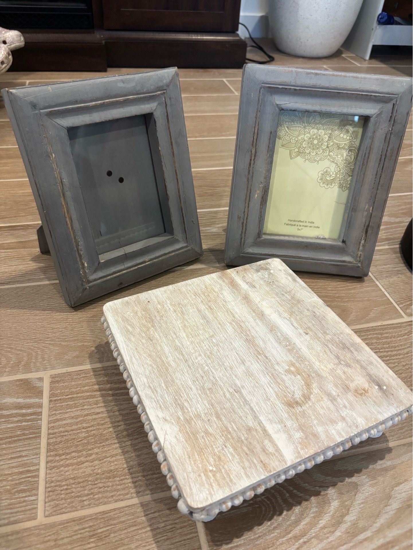 Frames/ pedestal stand for Sale in Bakersfield, CA - OfferUp