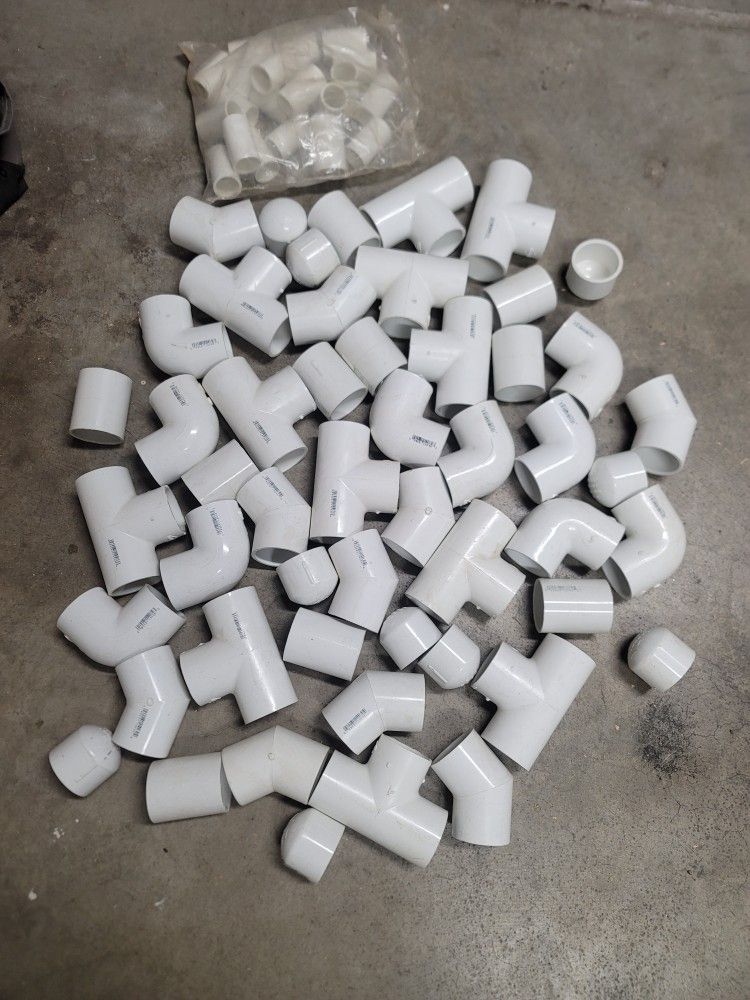 1.5 Inches Pvc Fittings... for Sale in Shafter, CA - OfferUp