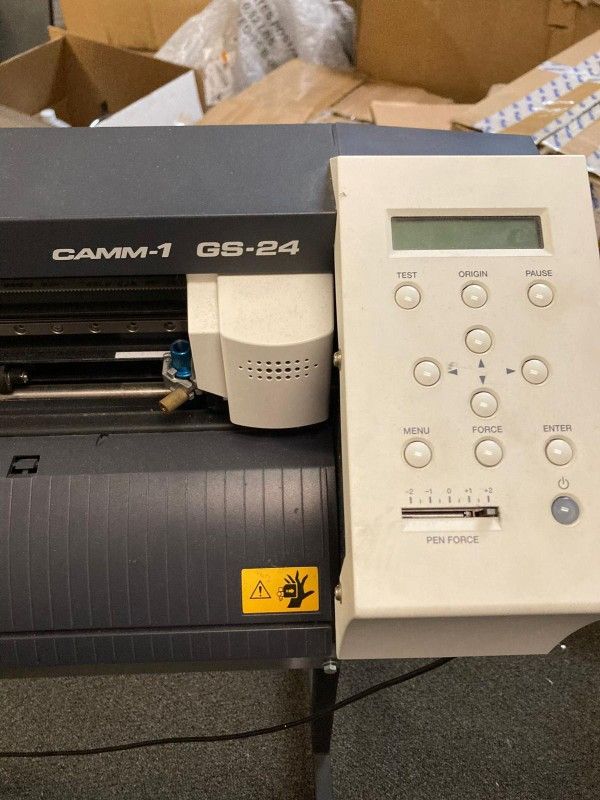 Vinyl Cutter/Plotter Roland for Sale in Houston, TX - OfferUp