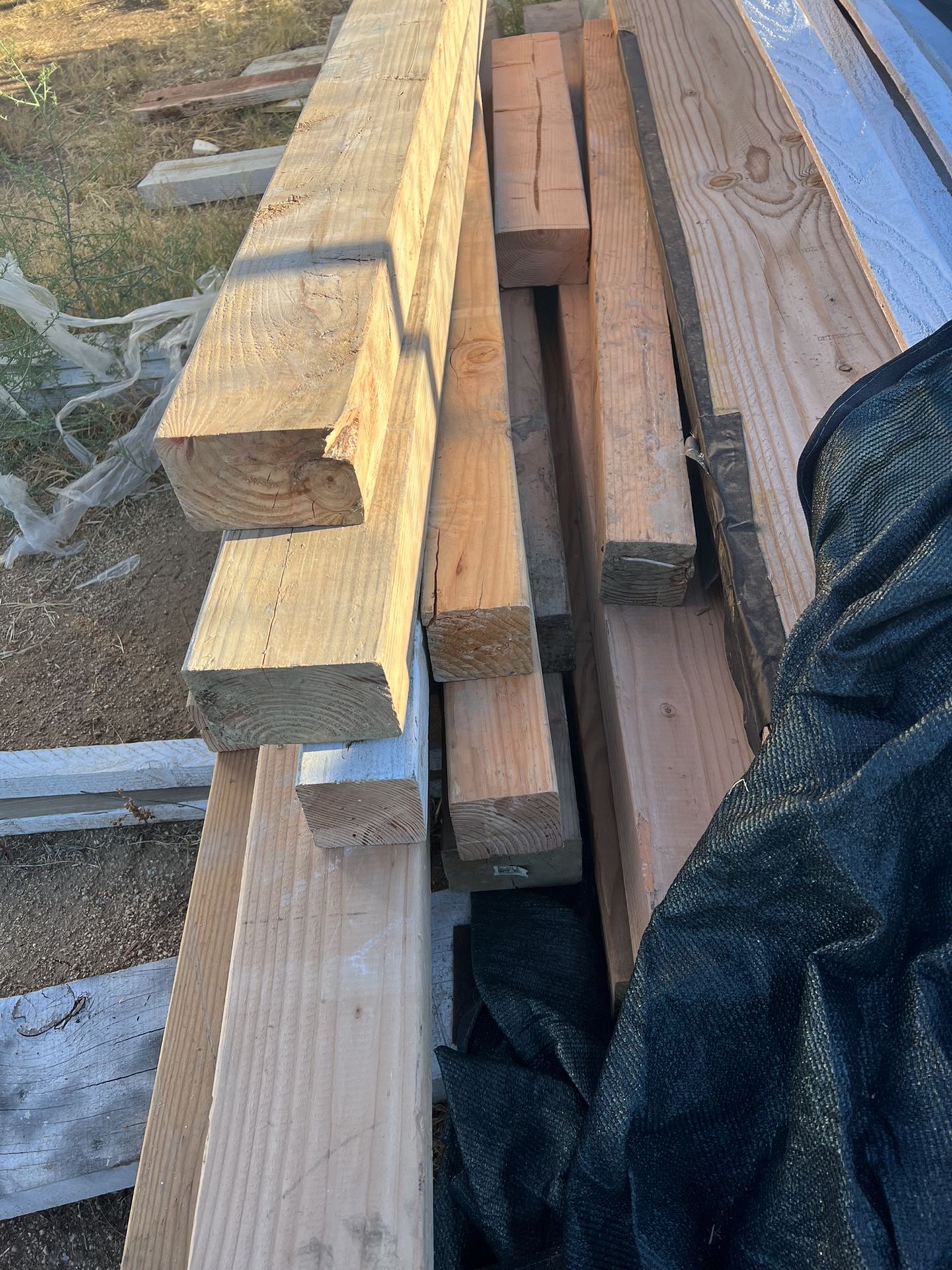 Wood Posts for construction 4x4-4x6 for Sale in Moreno Valley, CA - OfferUp