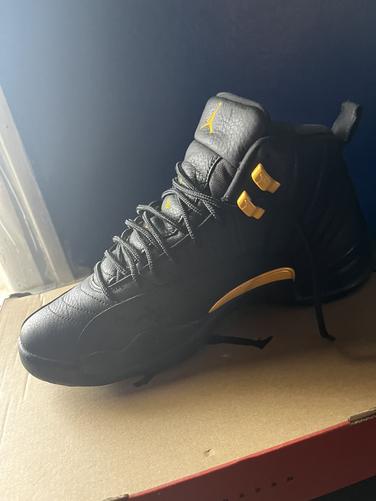 Taxi 12s 2022 Box