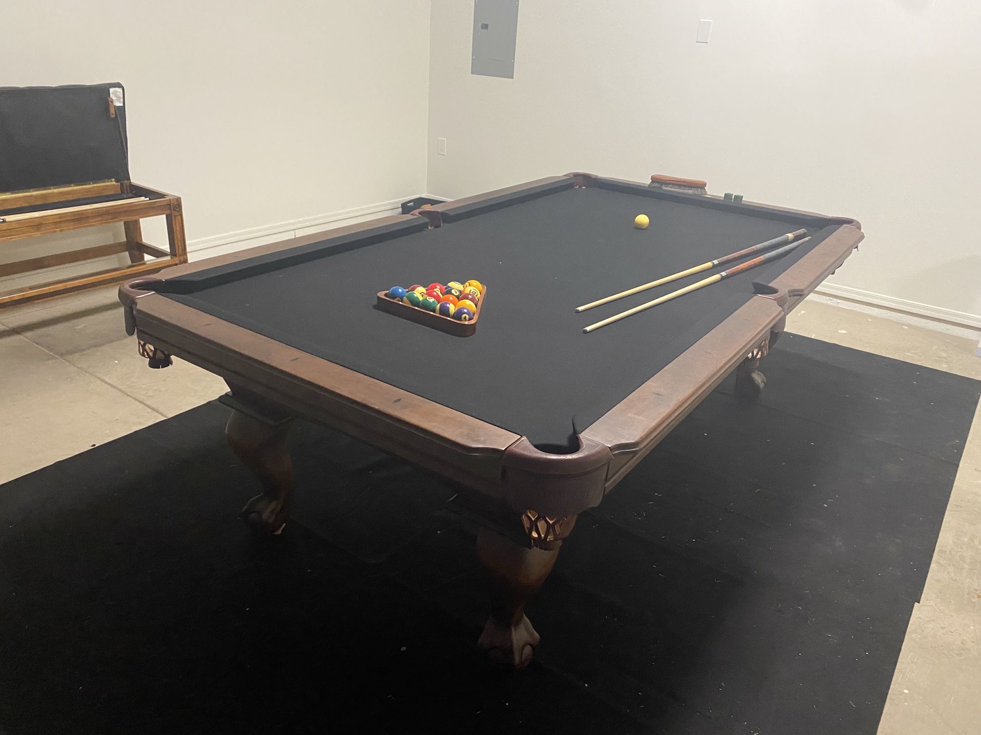 8ft Connelly Pool Table $960 for Sale in Scottsdale, AZ - OfferUp